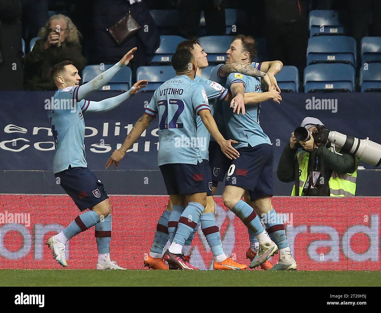 Millwall v burnley hi-res stock photography and images - Alamy