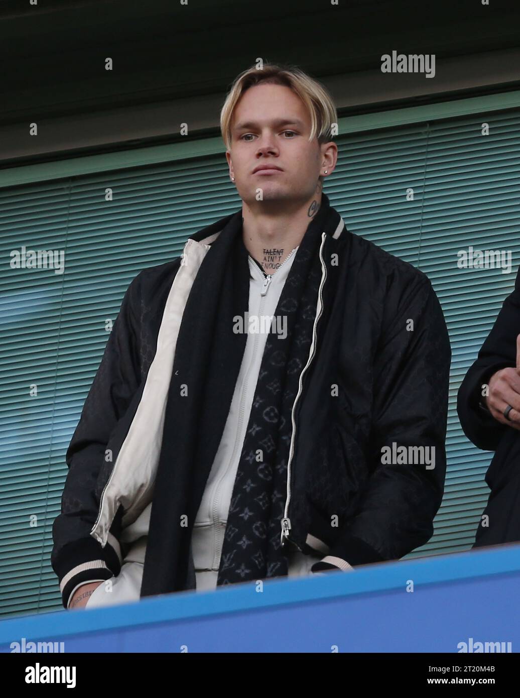 Mykhailo mudryk chelsea hi-res stock photography and images - Alamy