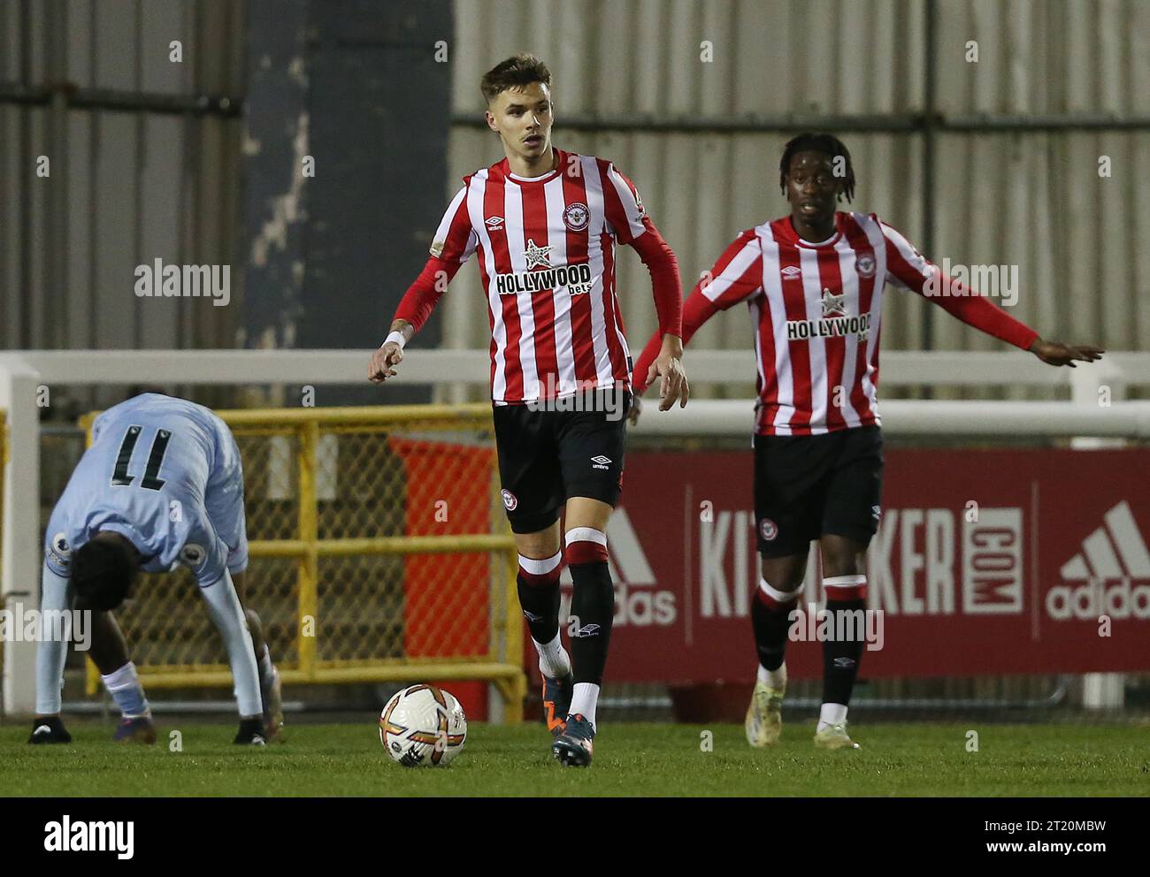 Romeo Beckham of Brentford B. - Brentford B U21 v Aston Villa U21 ...