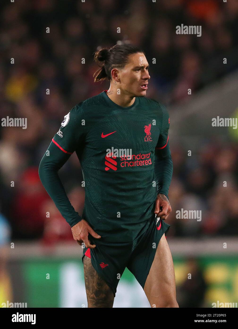 Darwin Nunez of Liverpool looks frustrated and annoyed. - Brentford v ...