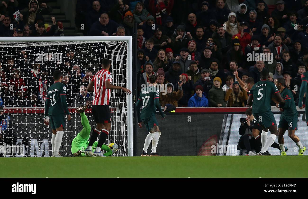 GOAL 1-0, Ibrahima Konate of Liverpool scores a own goal. - Brentford v ...