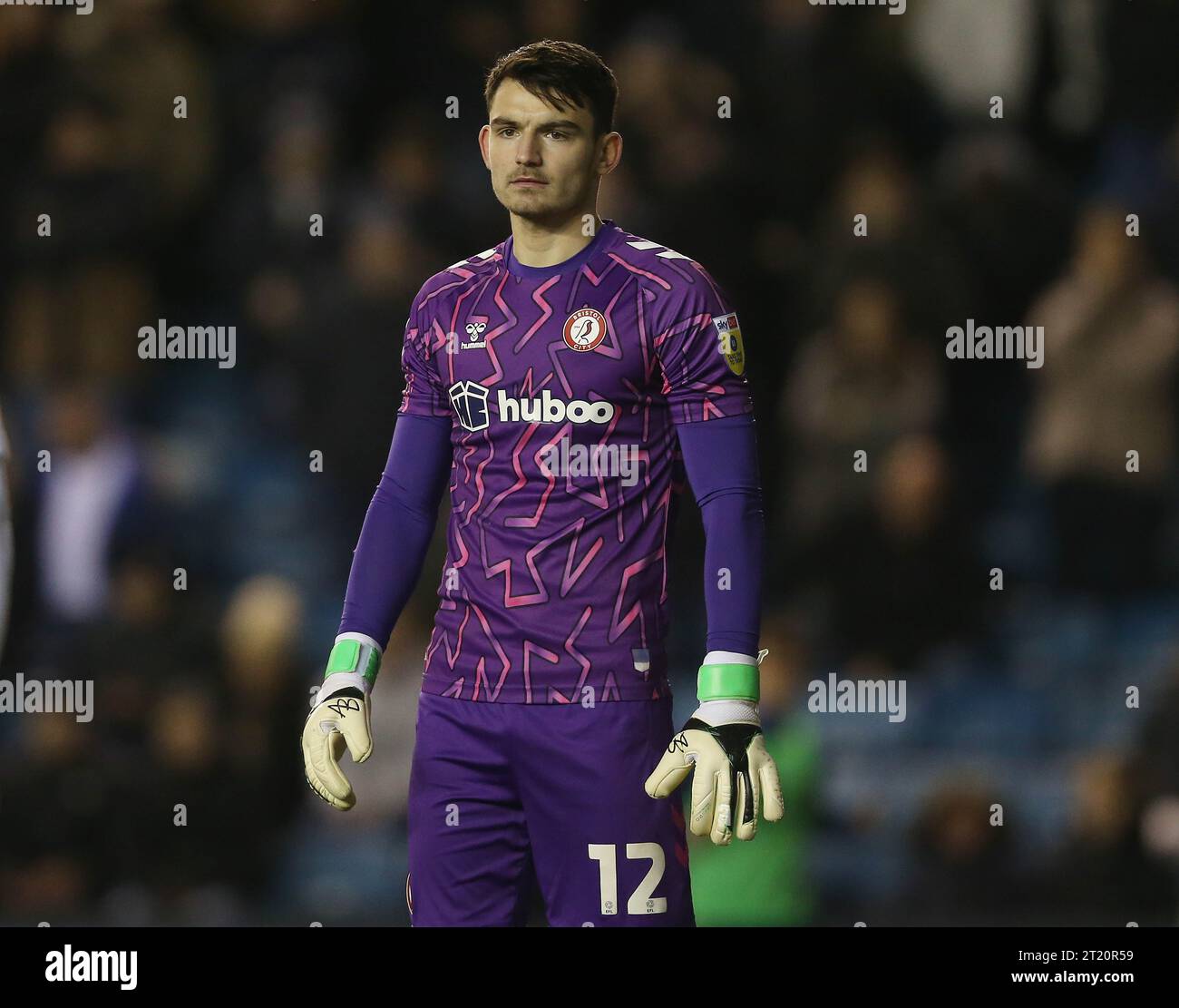 Millwall the new den 2022 hi-res stock photography and images - Alamy