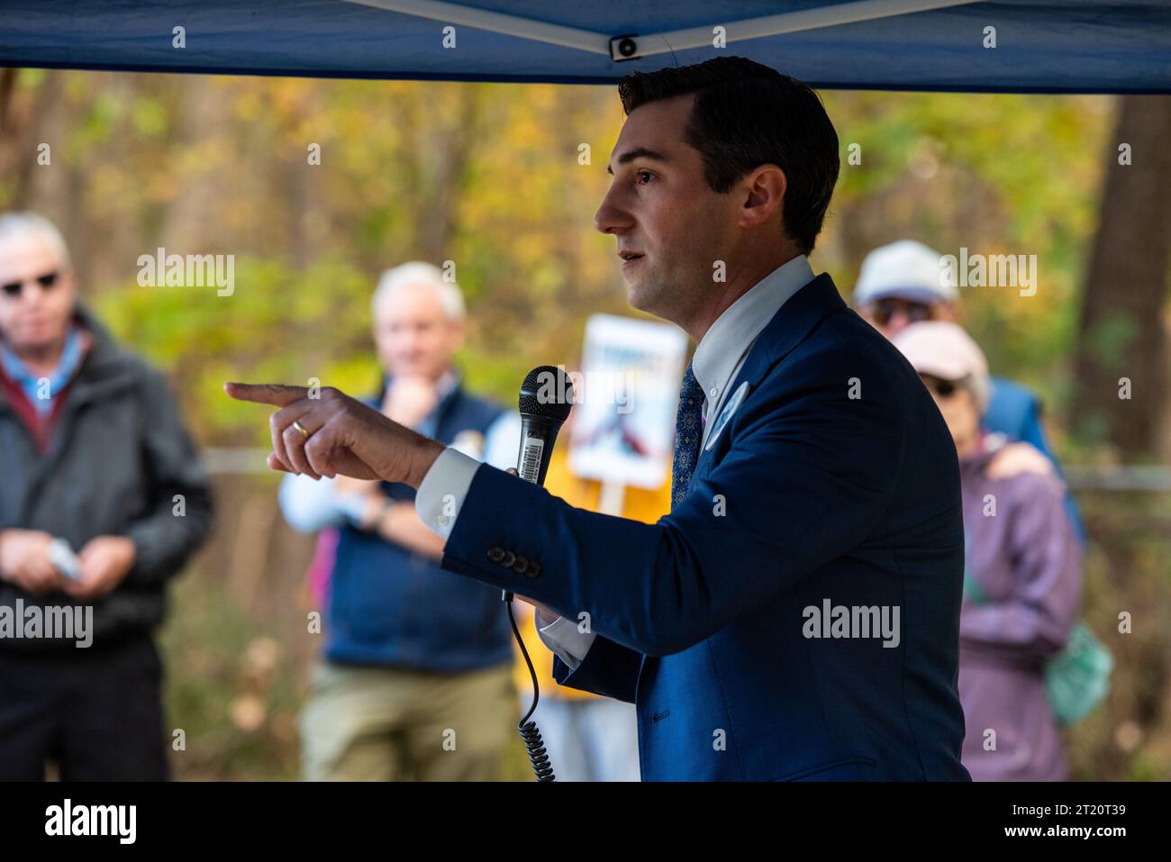Representative simon cataldo hi-res stock photography and images - Alamy