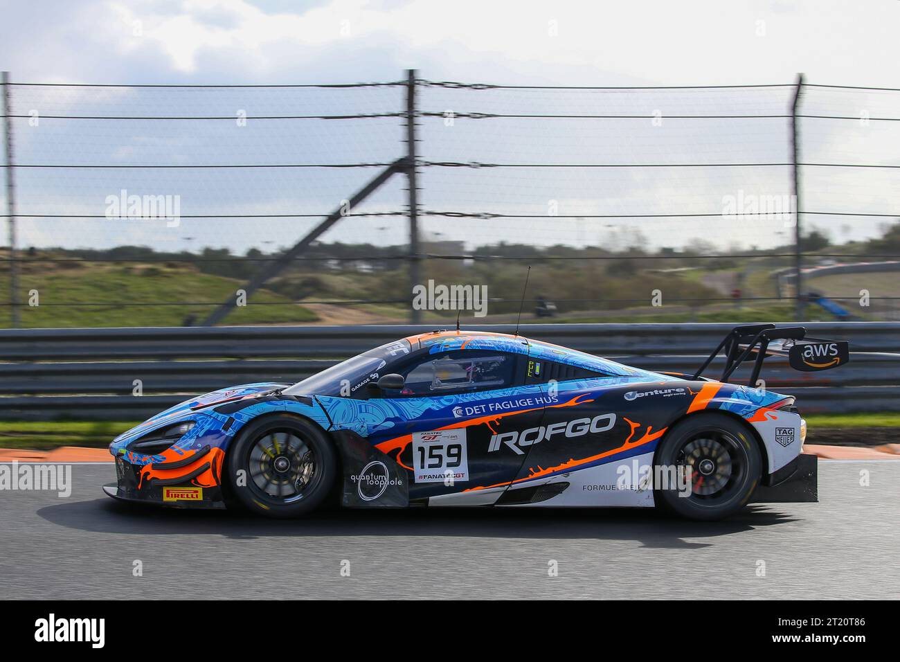 Class 720 hi-res stock photography and images - Alamy