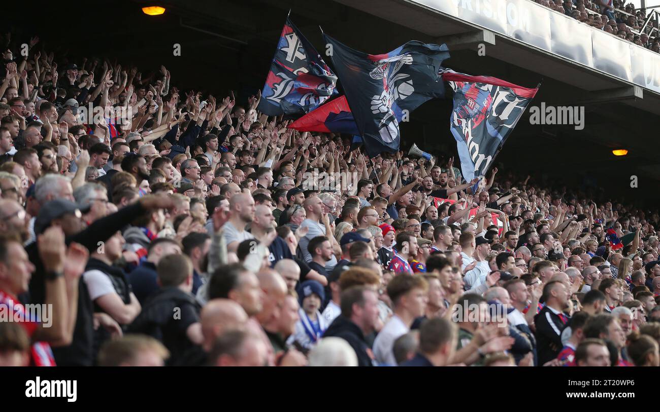 Southampton selhurst park hi-res stock photography and images - Alamy