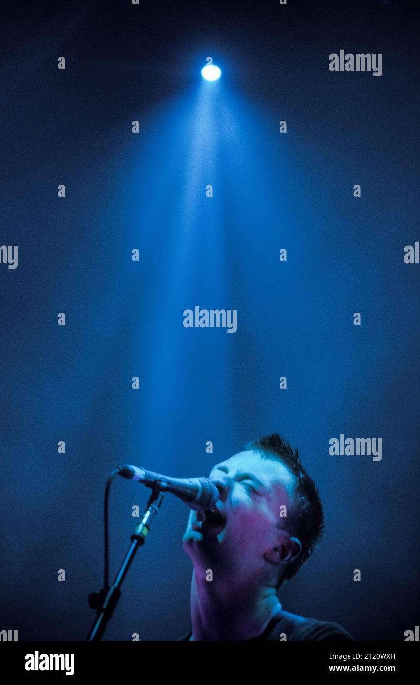 THOM YORKE, RADIOHEAD, OK COMPUTER, 1997: Thom Yorke of Radiohead on ...