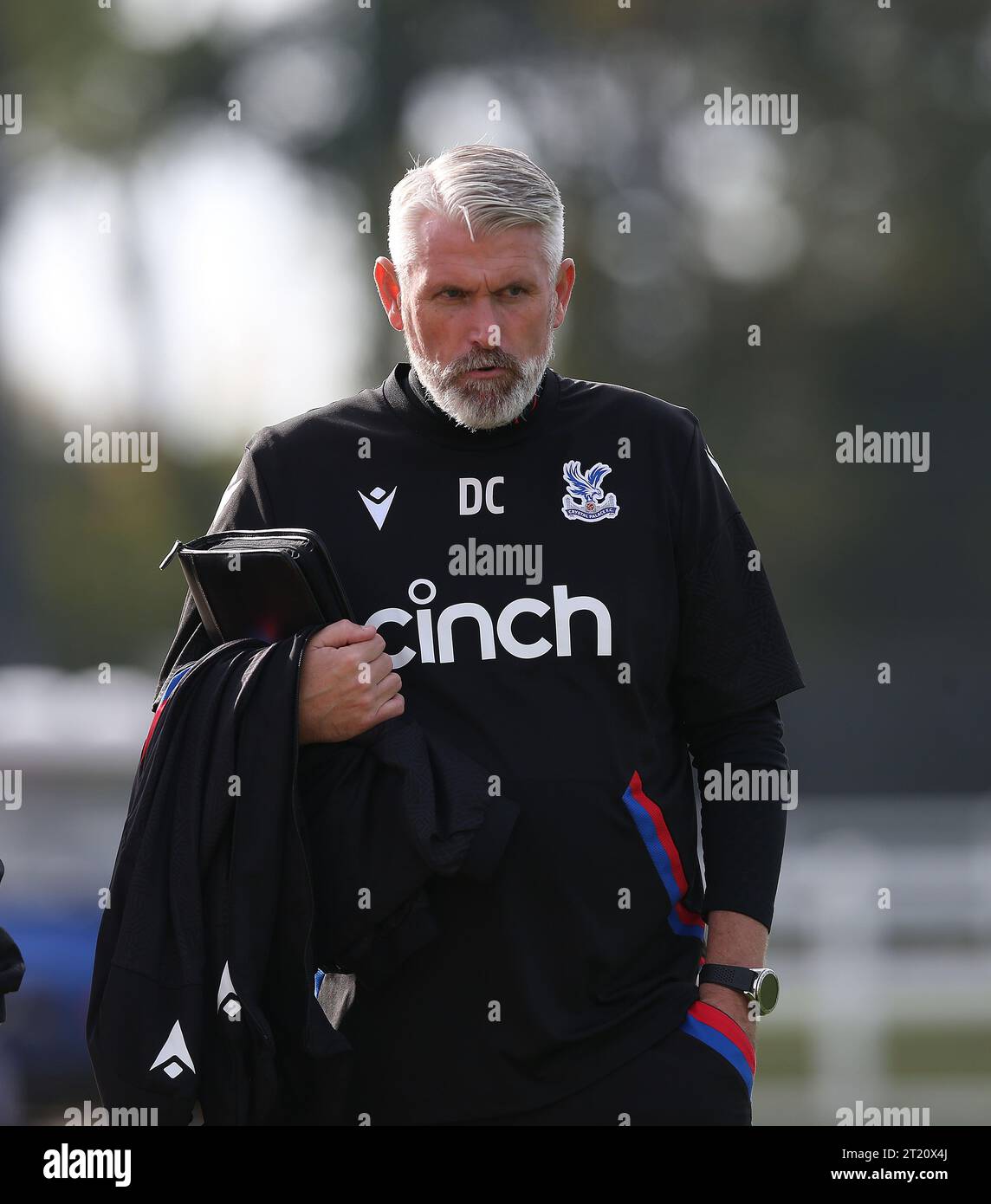 Dave Cooper manager of Crystal Palace U16. - Crystal Palace U18 v ...