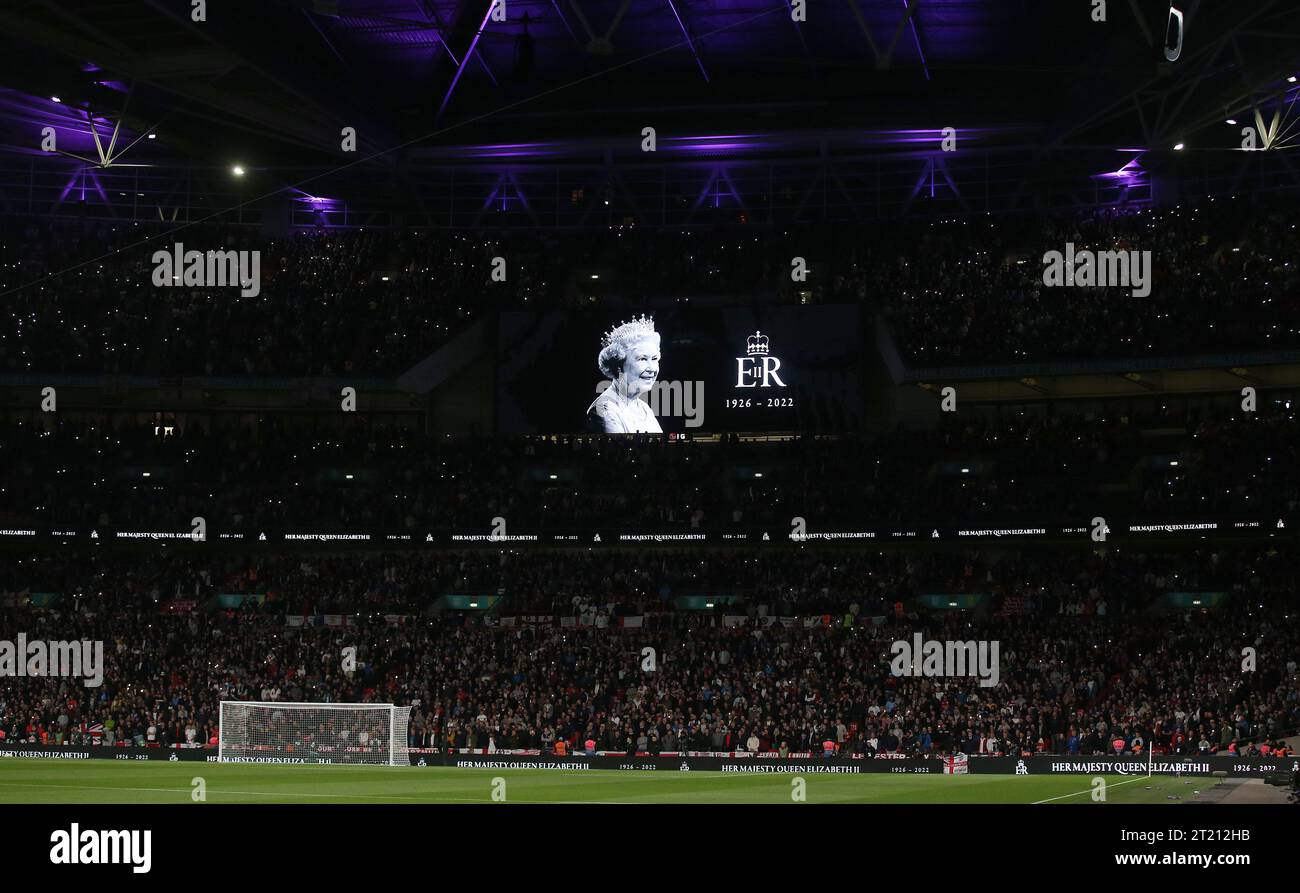 Wembley Stadium holds a moments silence for the loss of Queen Elizabeth ...