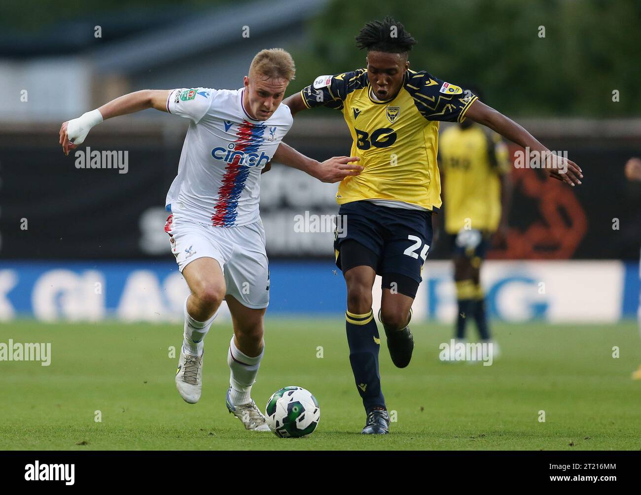 Killian Phillips of Crystal Palace battles John Johnson of Oxford ...