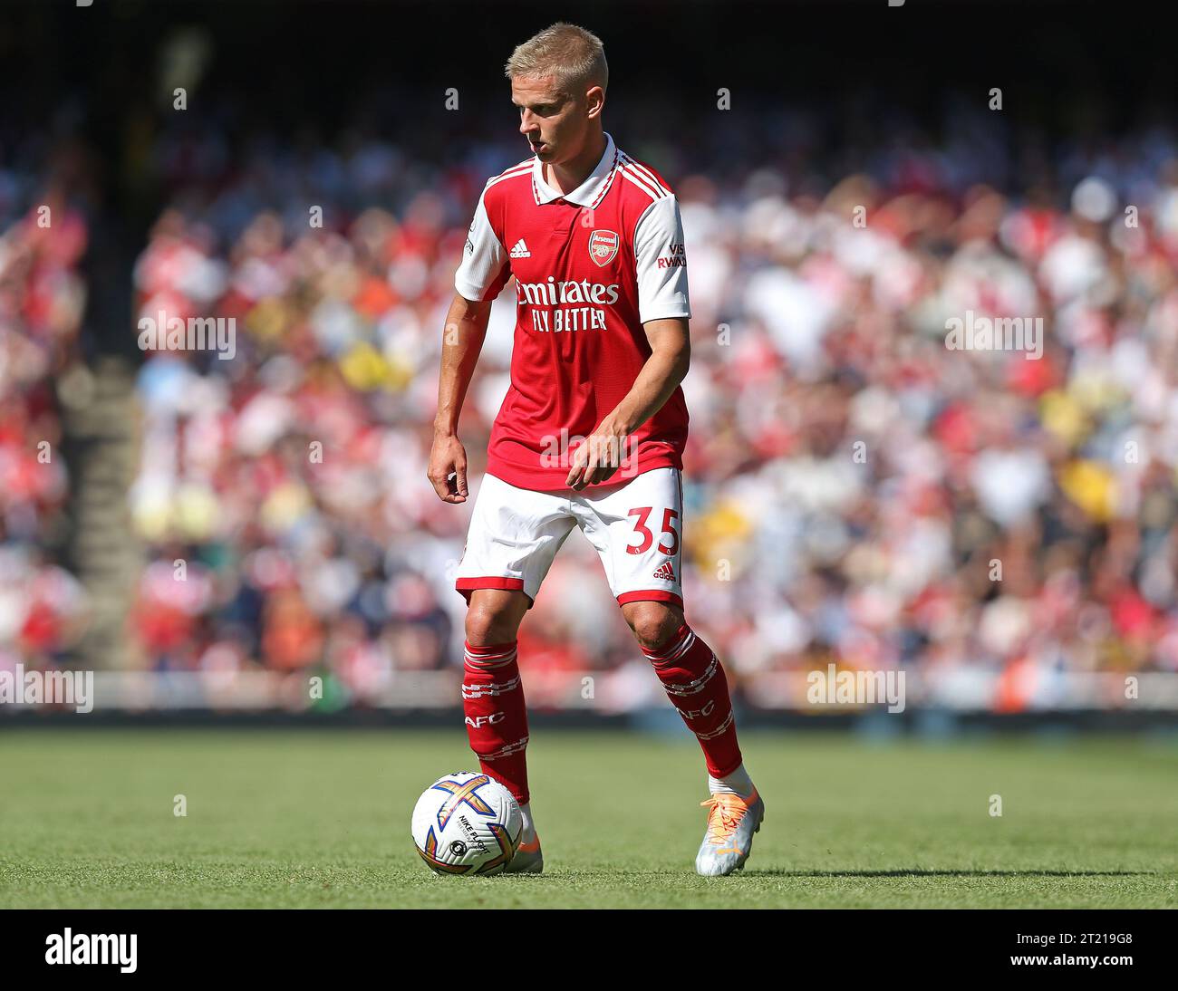 Zinchenko arsenal 2022 hi-res stock photography and images - Alamy