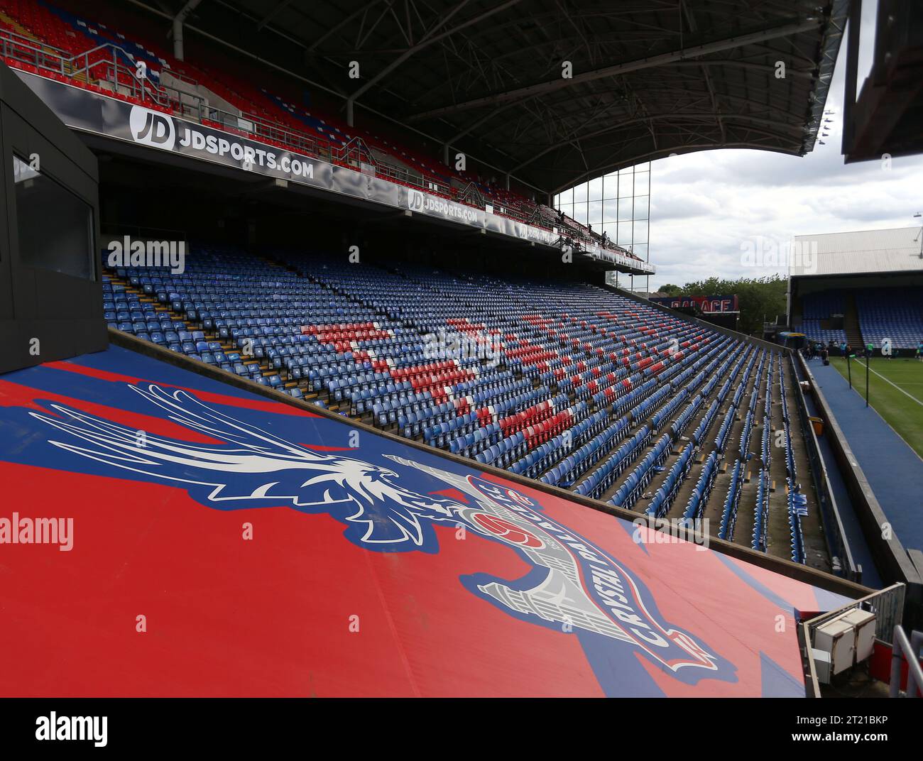 Selhurst park stadium general hi-res stock photography and images - Alamy