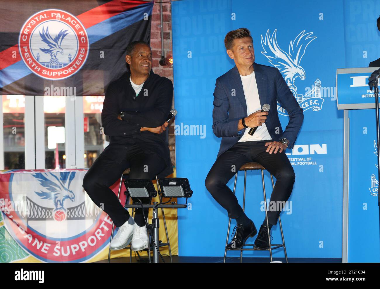Crystal Palace Chairman Steve Parish & Ex Crystal Palace player Mark ...