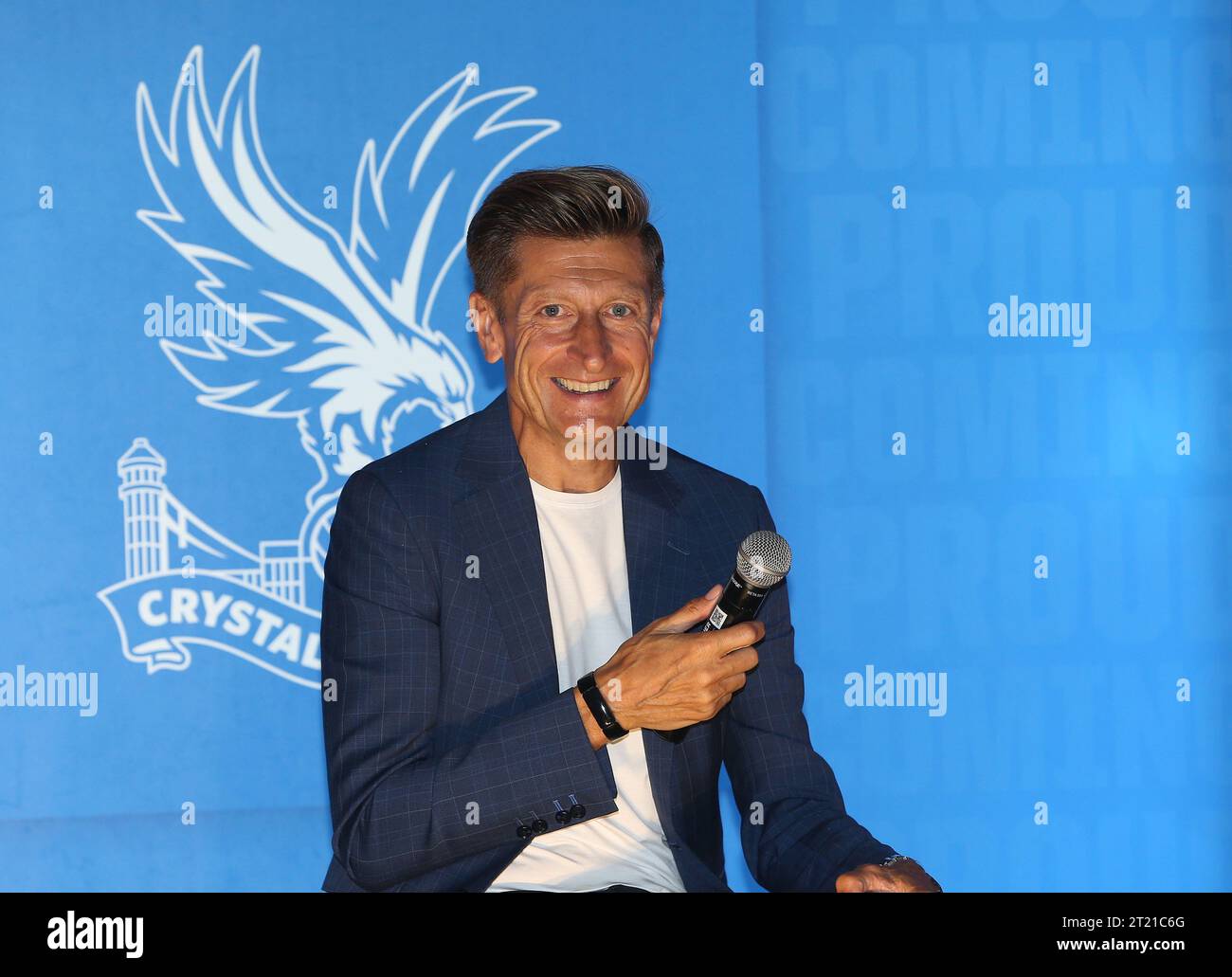 Crystal Palace Chairman Steve Parish talks to the Crystal Palace fans ...