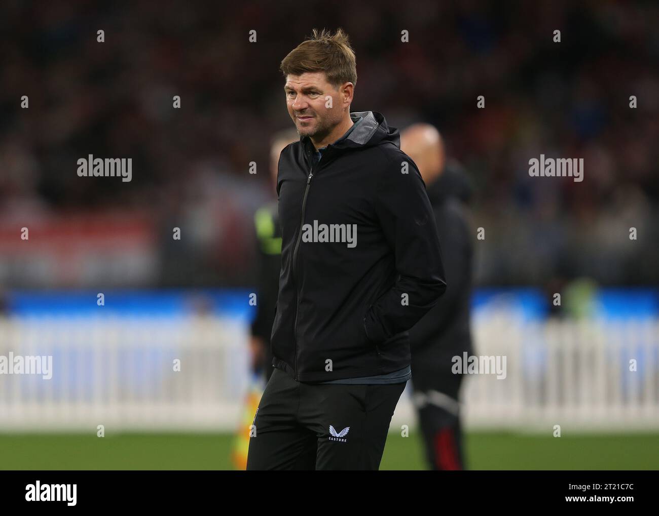 Steven Gerrard manager of Aston Villa during the match between ...