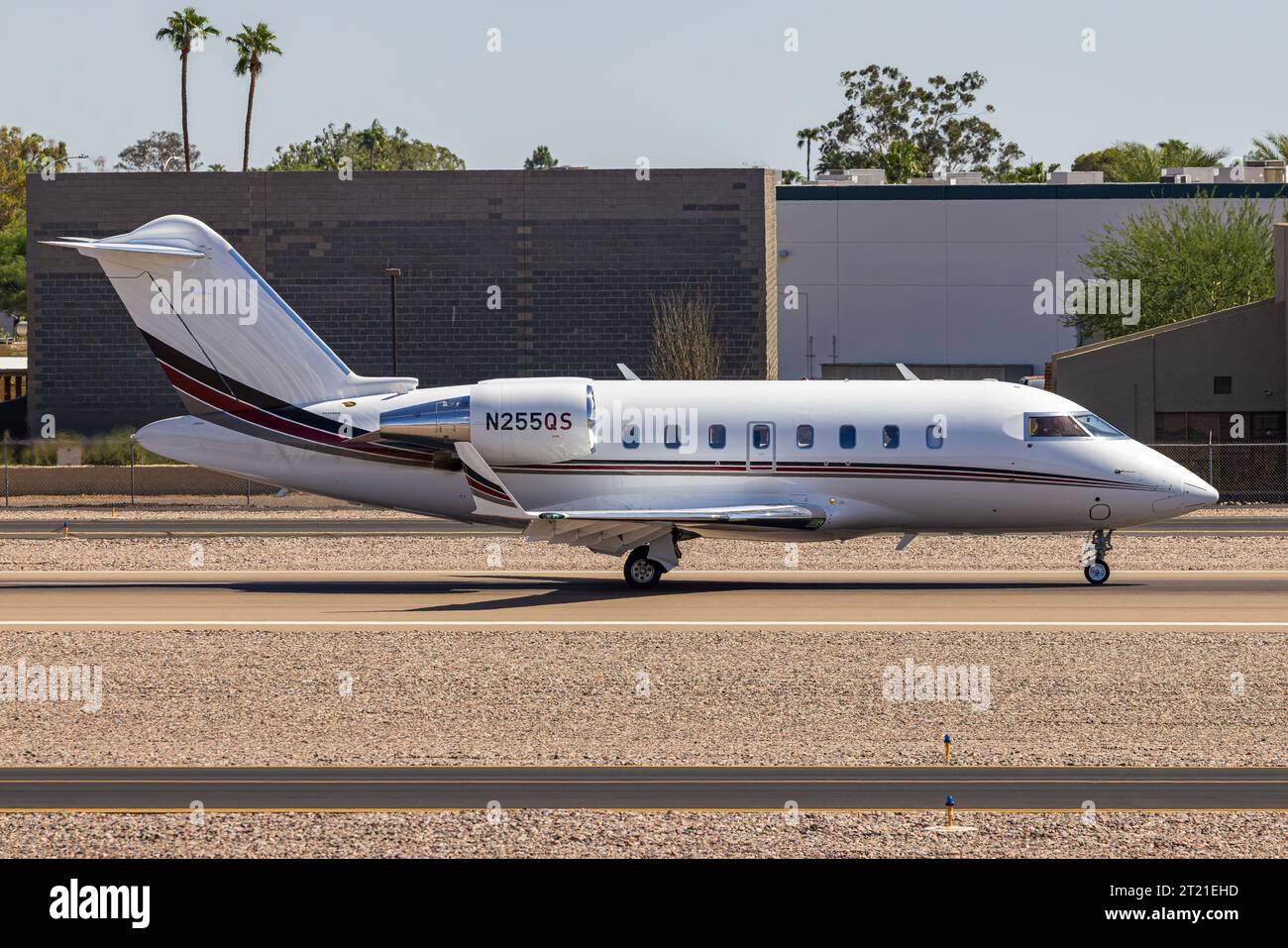 Ge cf34 3b engines hi-res stock photography and images - Alamy