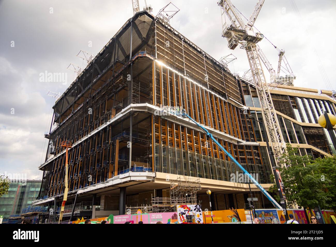 Google kings cross construction hi-res stock photography and images - Alamy