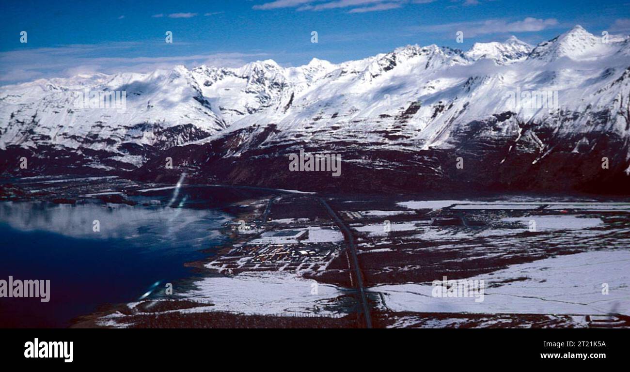 Valdez alaska aerial hi-res stock photography and images - Alamy