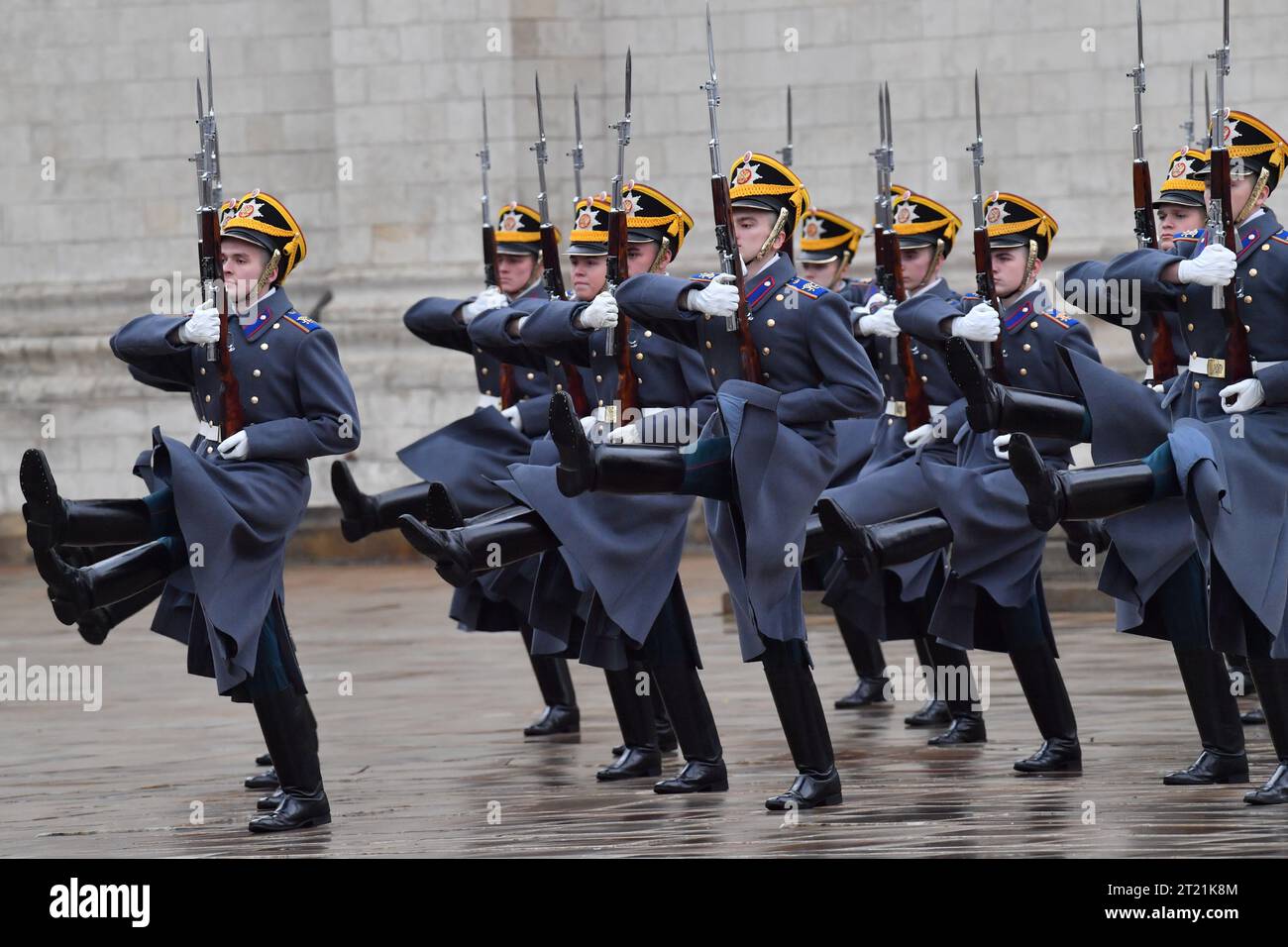 Moscow. A serviceman of the special guard company of the Presidential ...