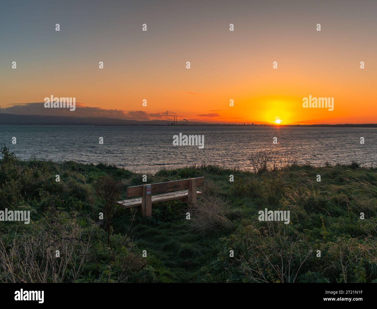 Cold and windy evening sunset at Red Rock, Sutton Stock Photo - Alamy