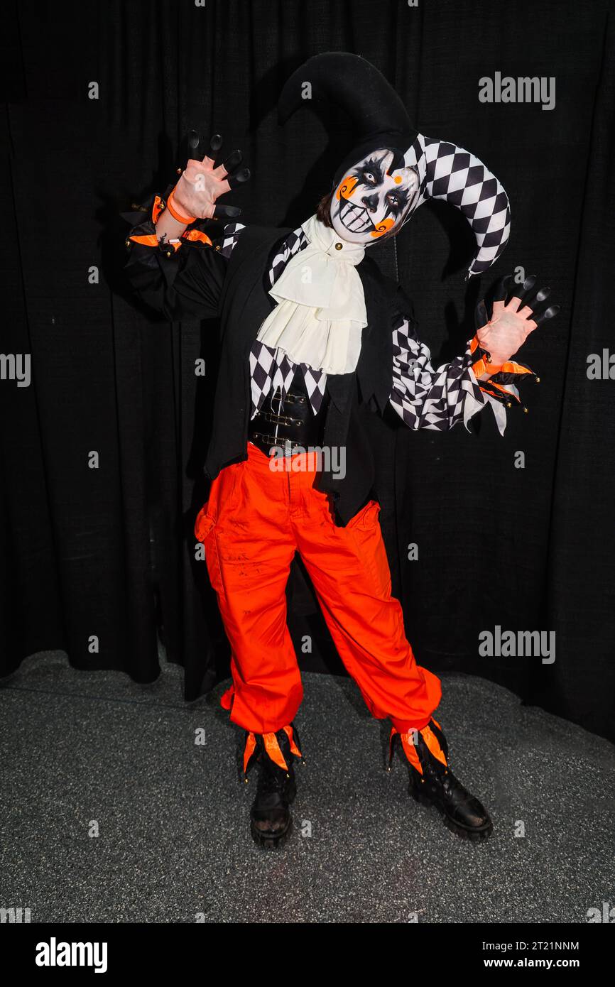 Kira from New Zealand looks really frightening dressed as Monarch for ...
