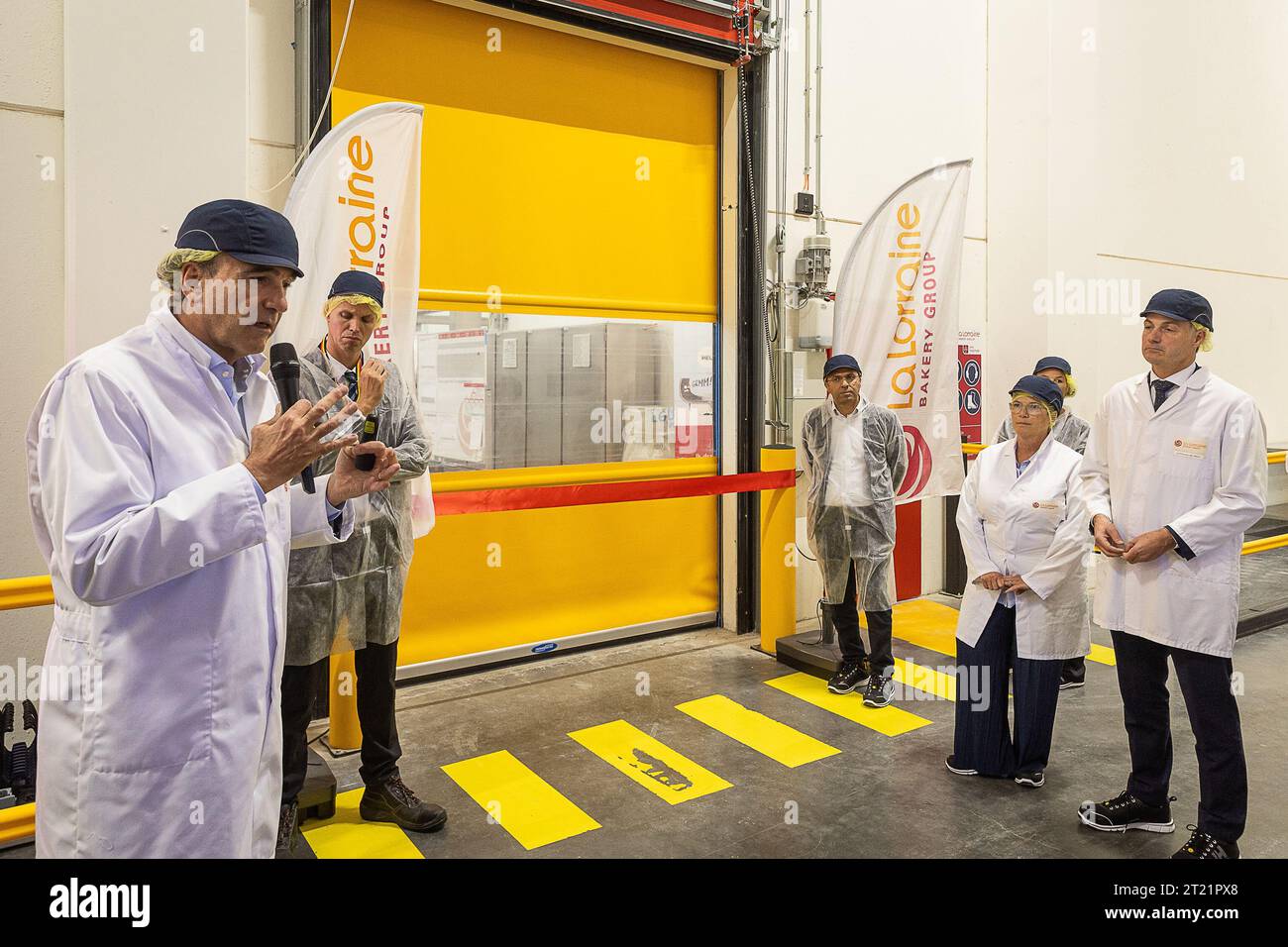 Erpe Mere, Belgium. 16th Oct, 2023. Illustration picture shows a visit ...