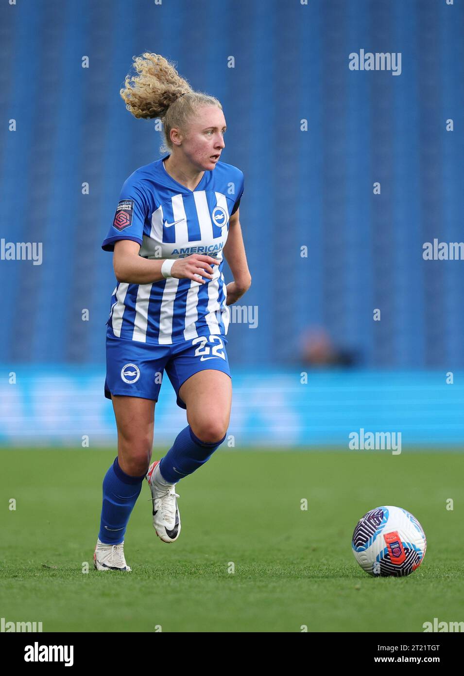 Brighton, UK. 15th Oct, 2023. Brighton forward Katie Robinson (22 ...