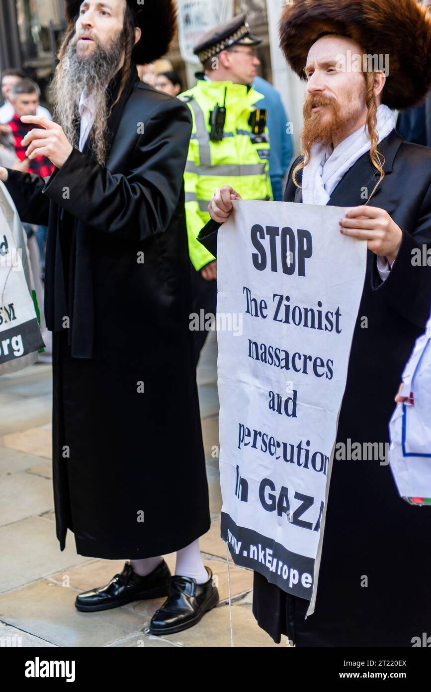 Protesters from the Orthodox Jews Against Zionism movement attend a ...