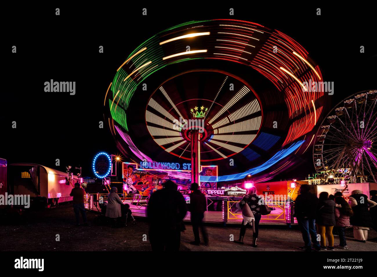 Feature Kirmes/Oktoberfest 15.10.2023, Symbolfoto/Illustrationsbild ...