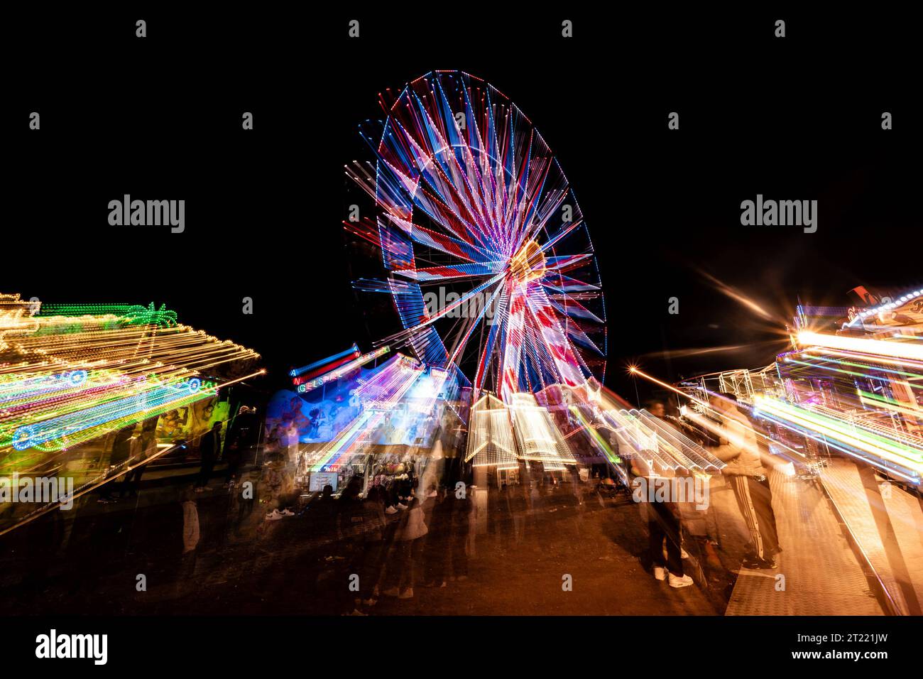 Feature Kirmes/Oktoberfest 15.10.2023, Symbolfoto/Illustrationsbild ...