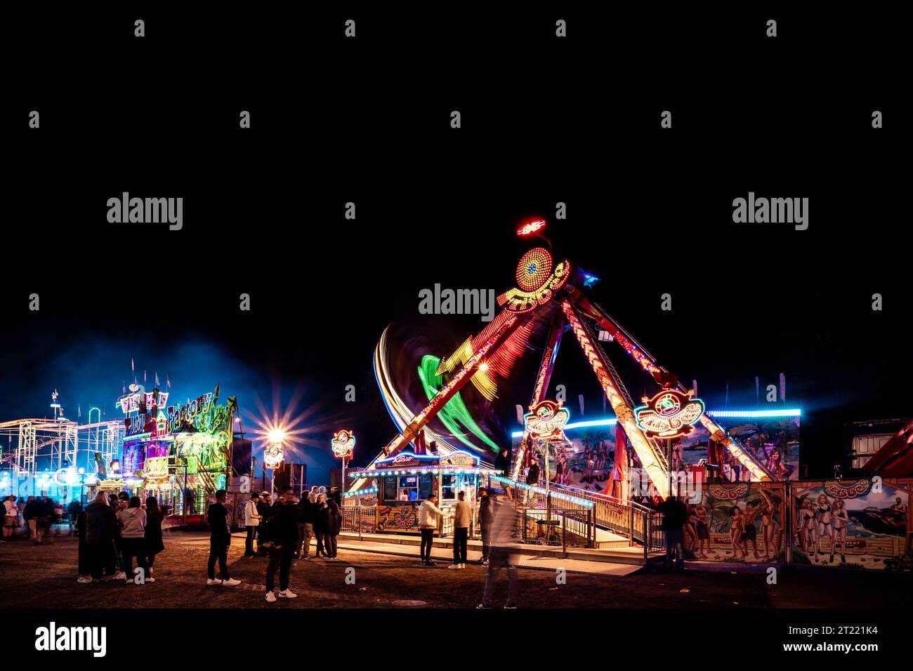 Feature Kirmes/Oktoberfest 15.10.2023, Symbolfoto/Illustrationsbild ...