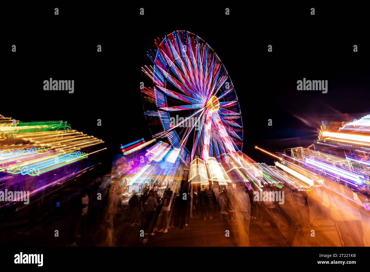 Feature Kirmes/Oktoberfest 15.10.2023, Symbolfoto/Illustrationsbild ...