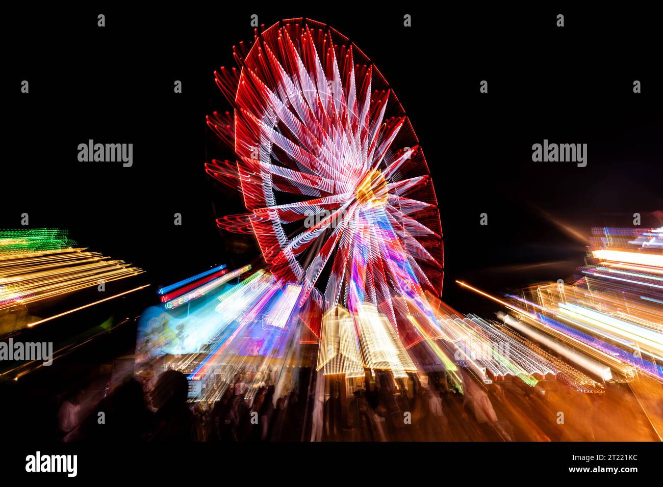 Feature Kirmes/Oktoberfest 15.10.2023, Symbolfoto/Illustrationsbild ...
