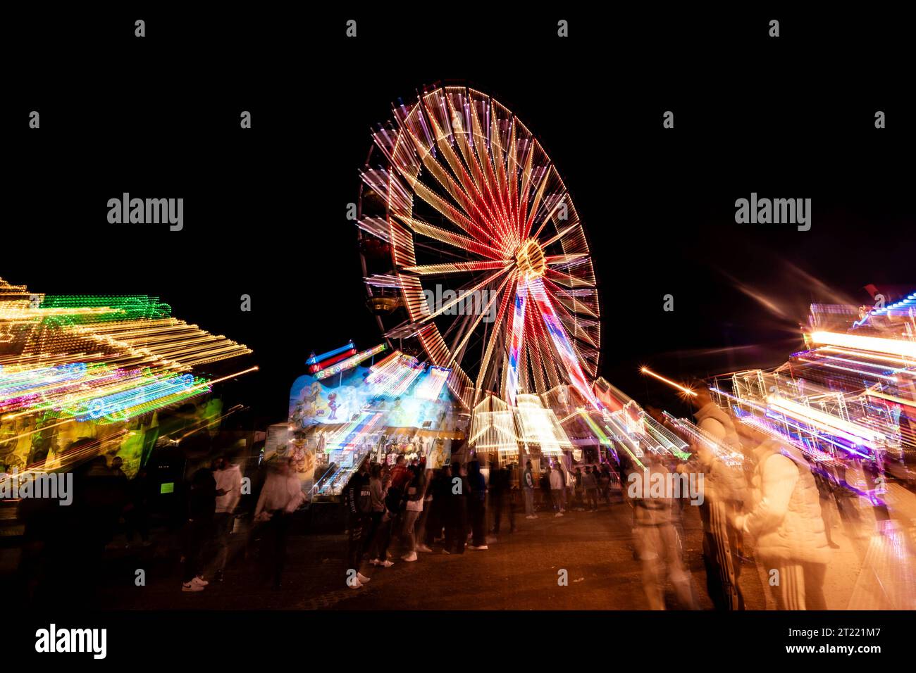 Feature Kirmes/Oktoberfest 15.10.2023, Symbolfoto/Illustrationsbild ...