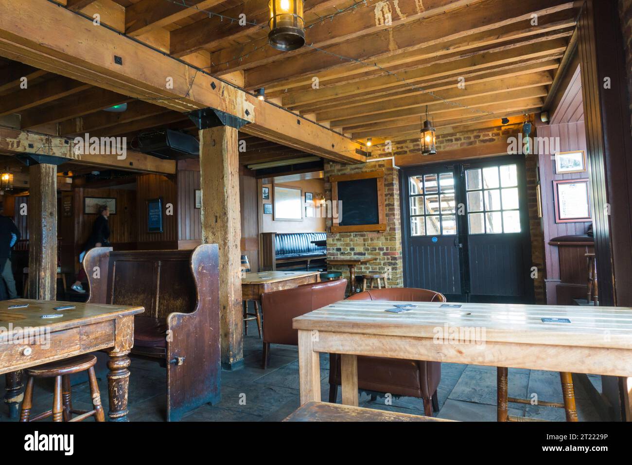 Captain kidd pirate hi-res stock photography and images - Alamy