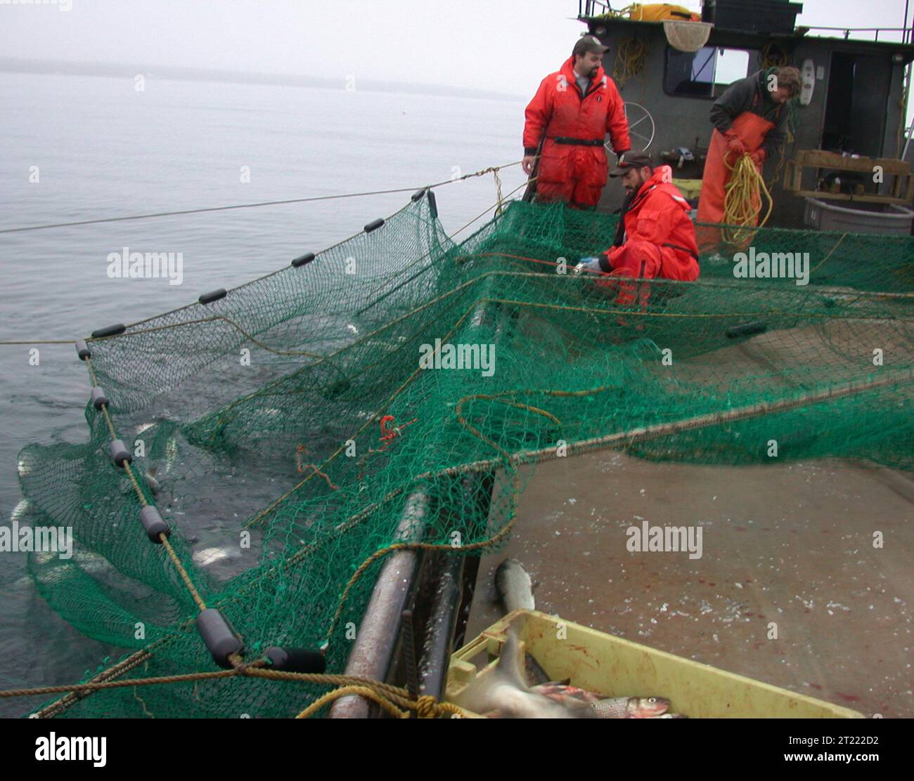 Native americans fishing hi-res stock photography and images - Alamy
