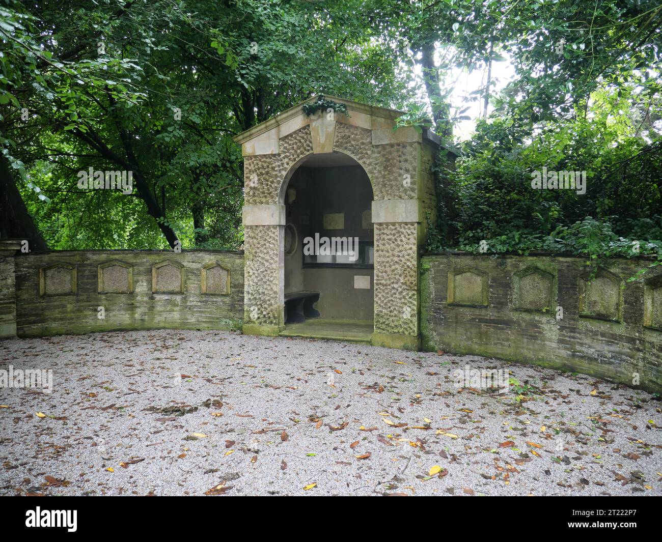 Wall with stone arch in Prideaux Place, Padstow, Cornwall, England ...
