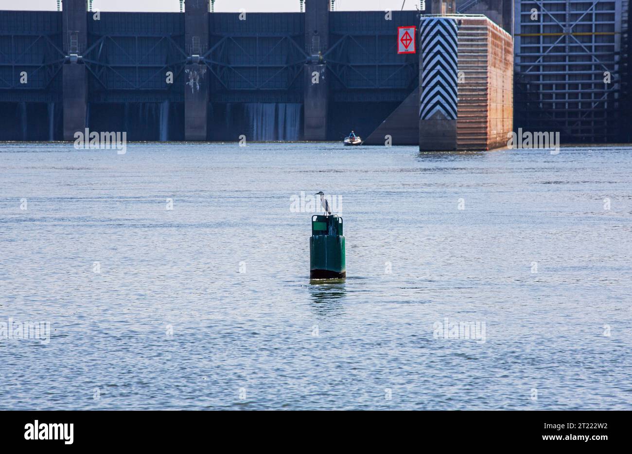 Old hickory lock and dam hi-res stock photography and images - Alamy