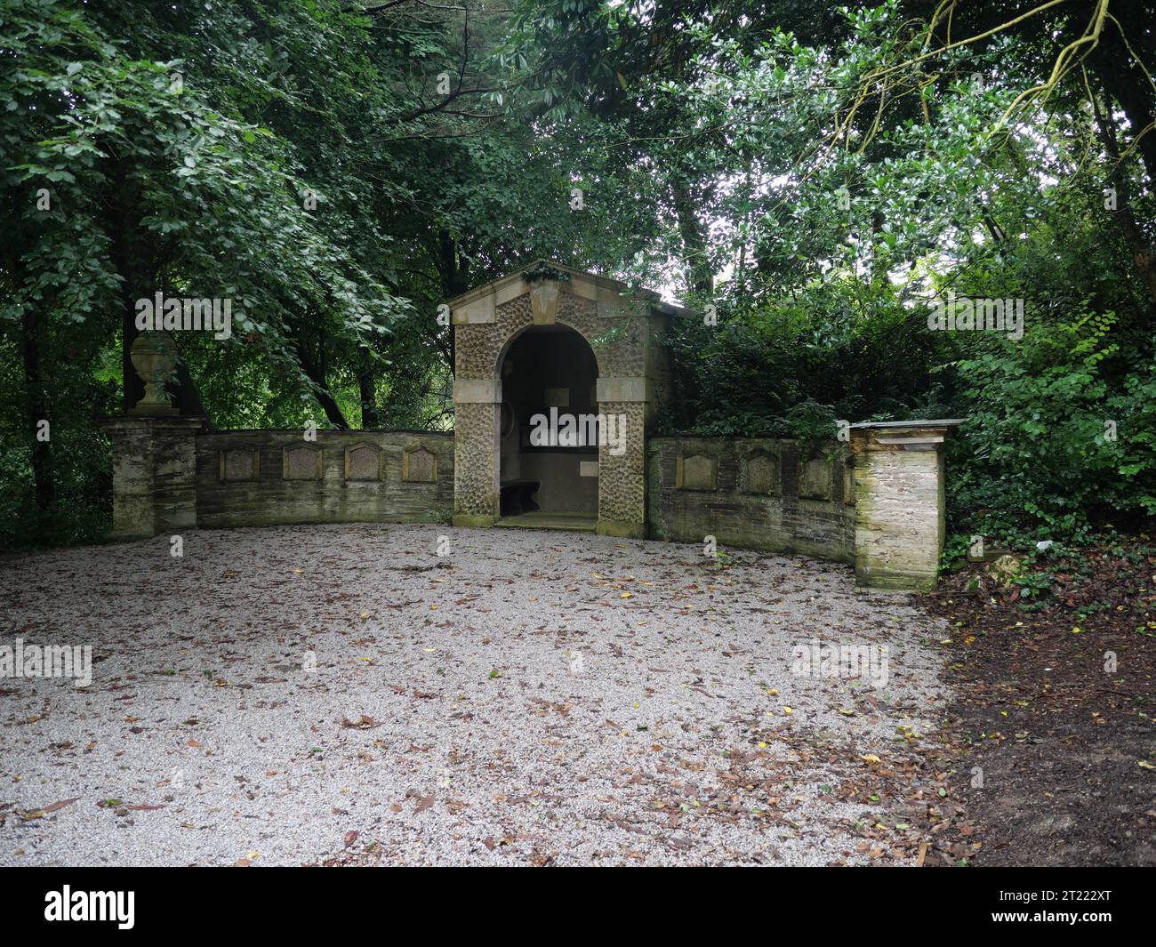 Wall with stone arch in Prideaux Place, Padstow, Cornwall, England ...