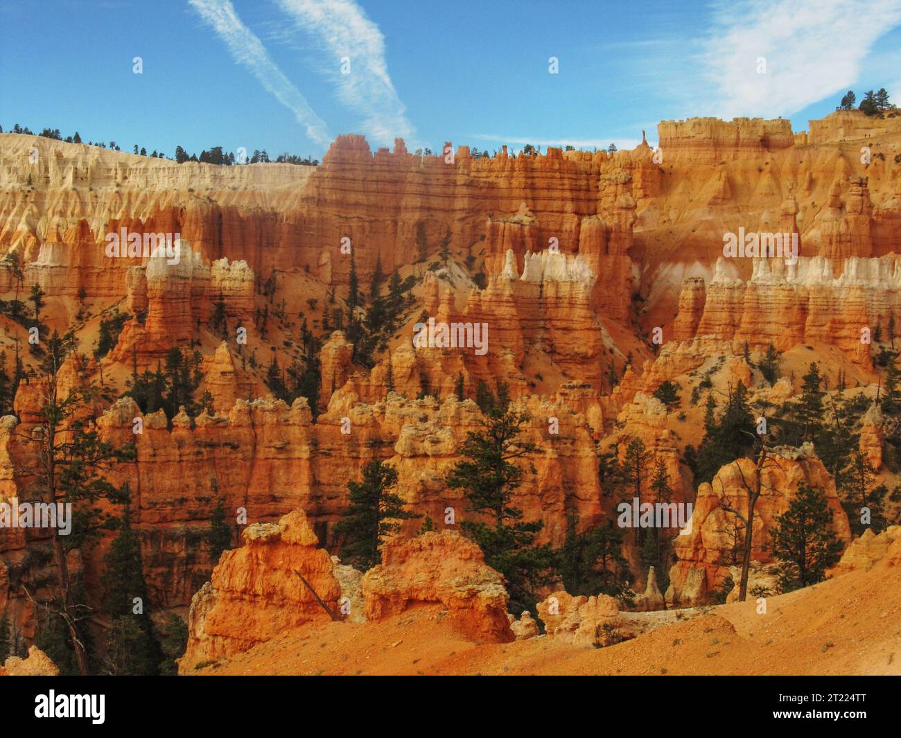 Alienlike landscape hi-res stock photography and images - Alamy