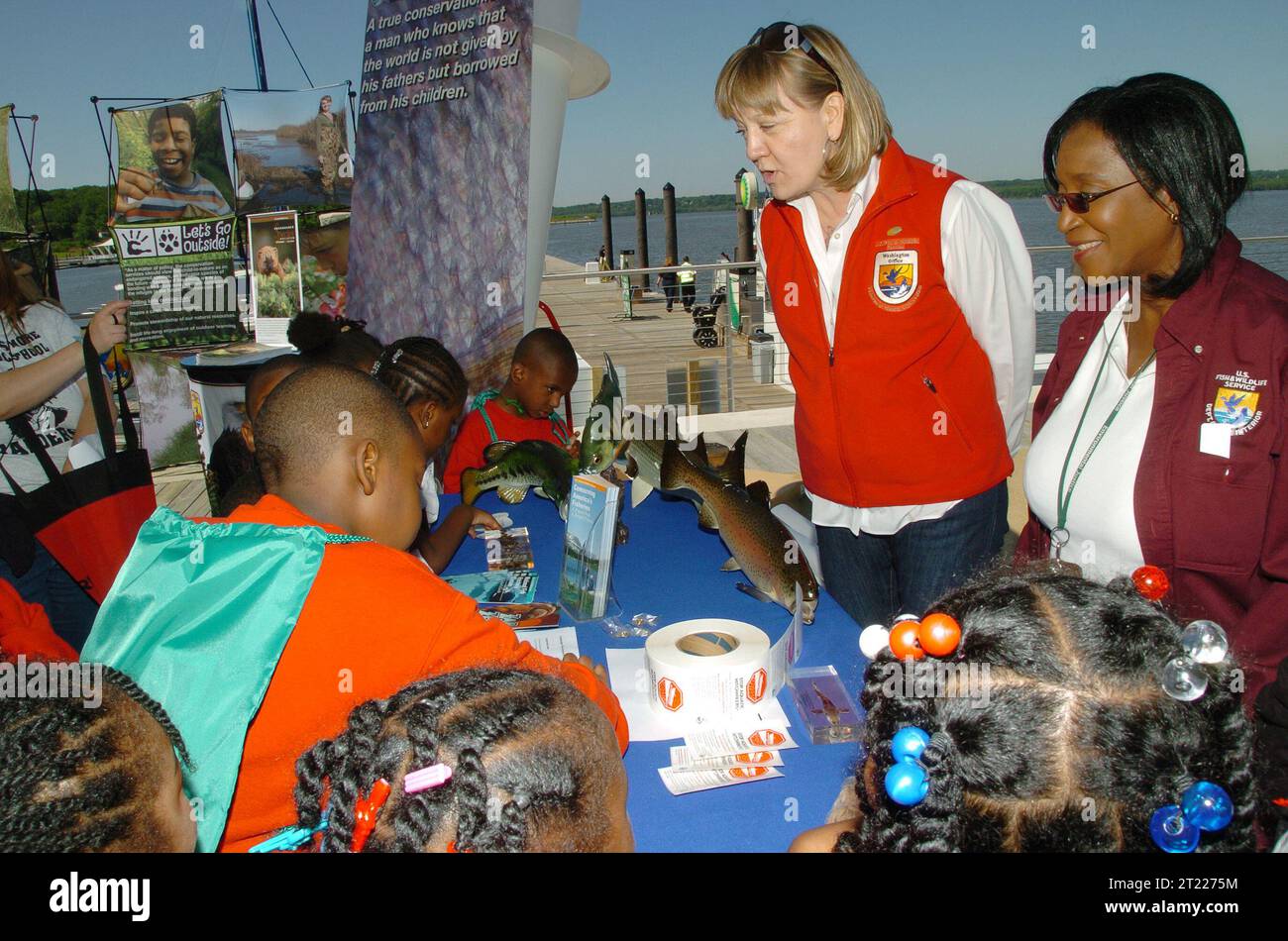 Teach the bass hi-res stock photography and images - Alamy