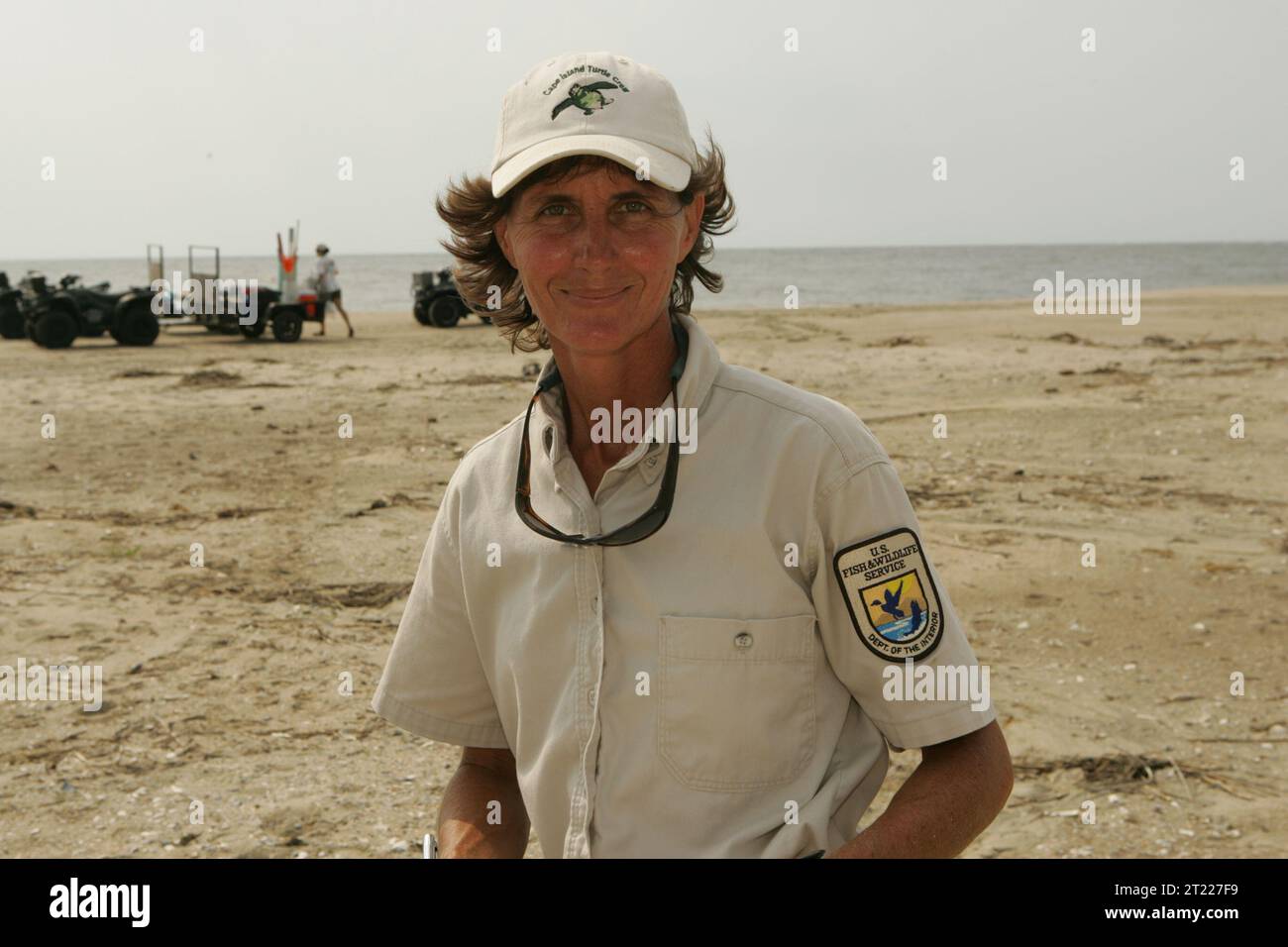 FWS employee manages turtle populations located on refuge beaches ...