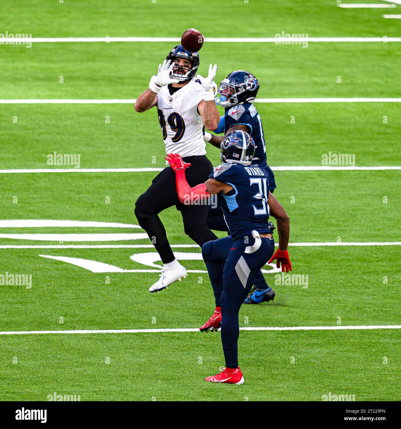 LONDON, UNITED KINGDOM. 15th, Oct 23. Mark Andrews of Baltimore Ravens ...