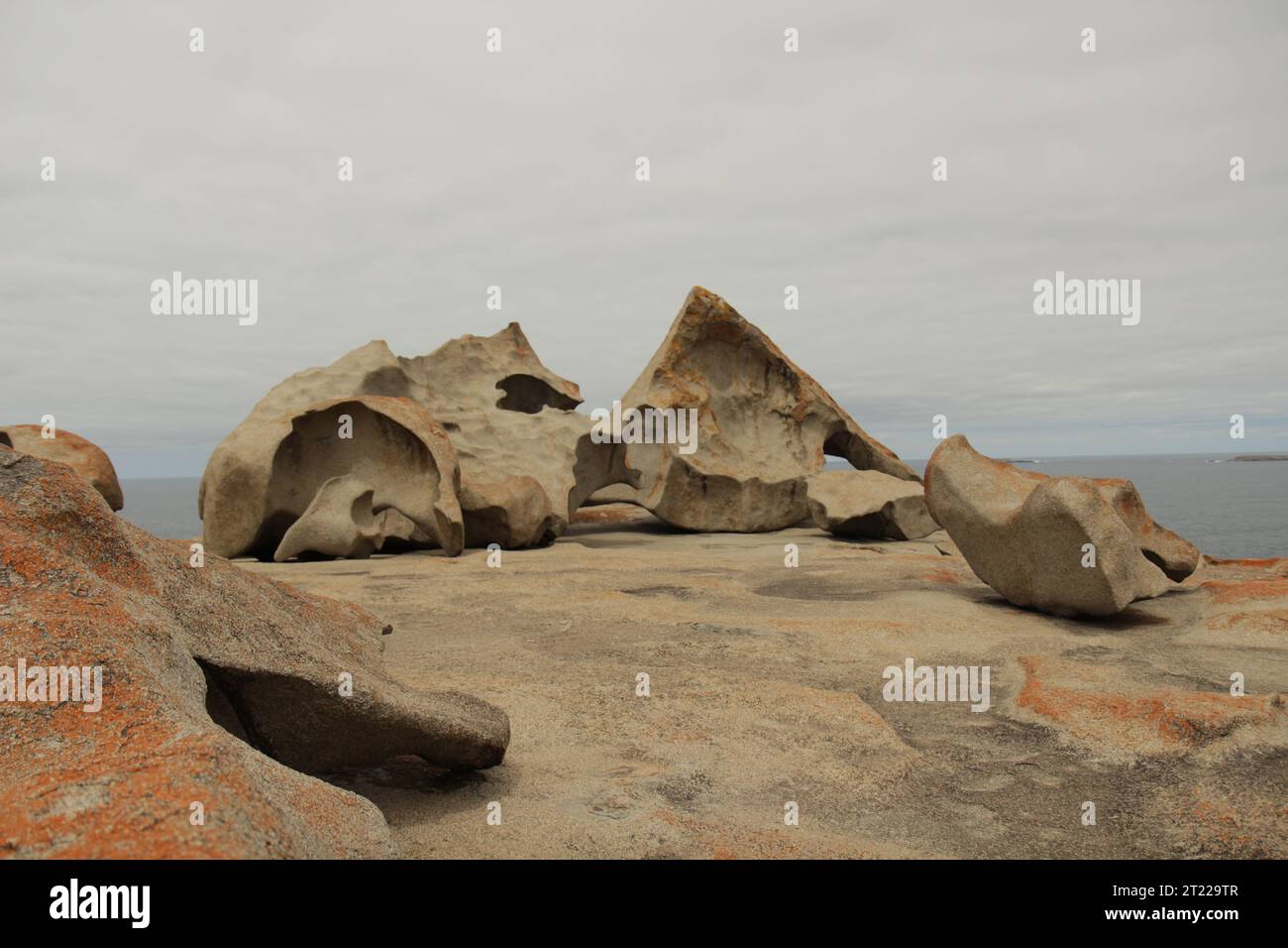 Impressive Remarkable Rocks before the bush fire, Kangaroo Island ...