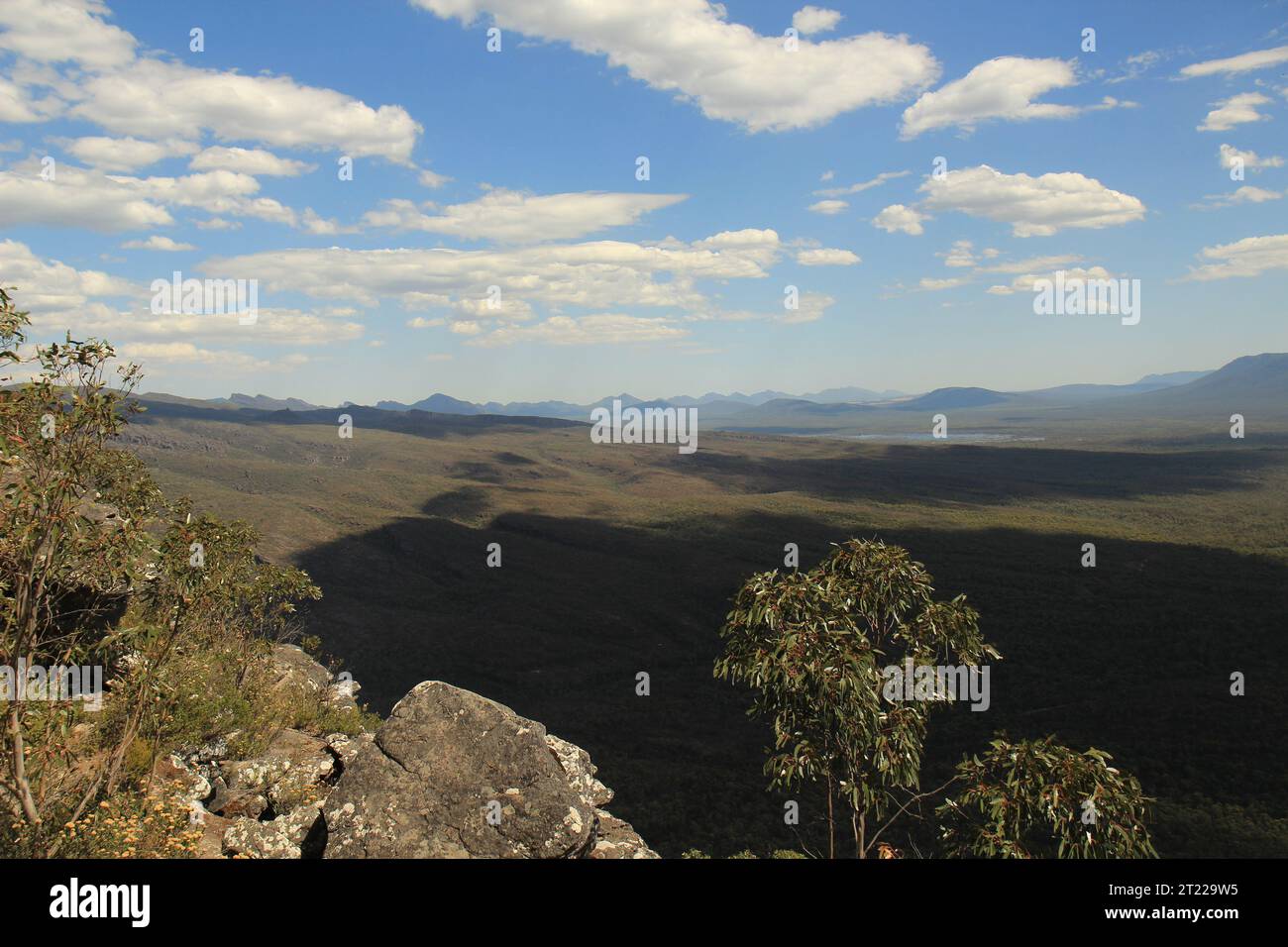 View over Victoria Valley and Lake Wartook from Reed Lookout in the ...