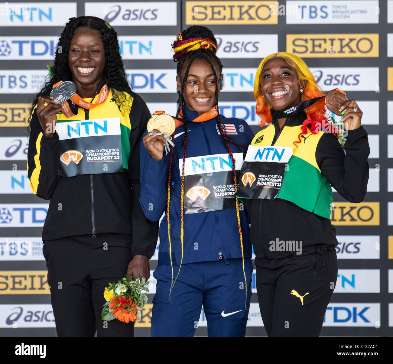 Shericka Jackson, Sha'Carri Richardson and Shelly-Ann Fraser-Pryce ...