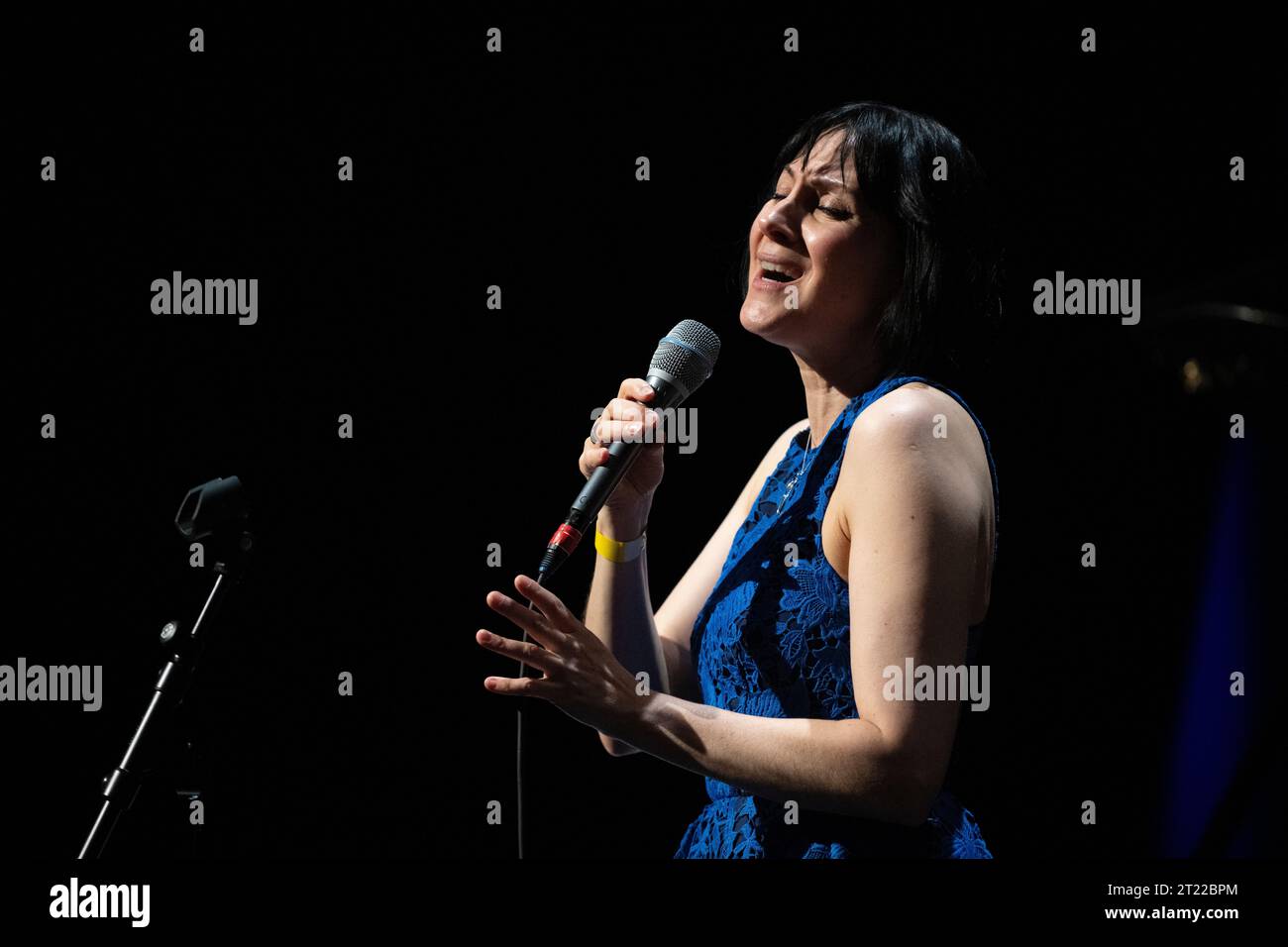 Georgia Mancio sings live with Georgia Mancino Quartet, Scarborough ...