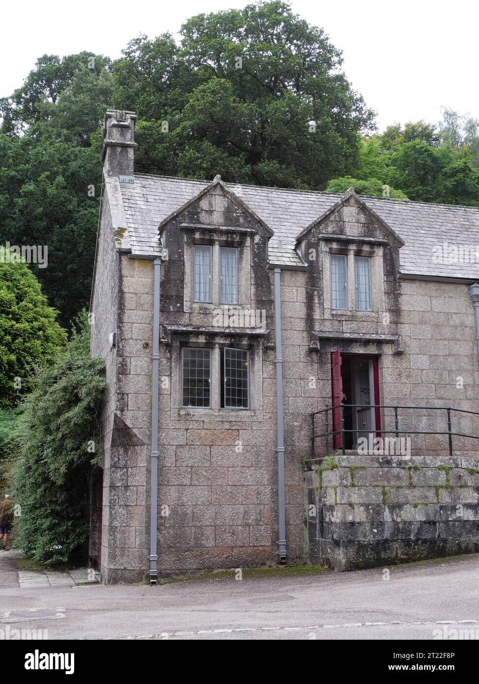 Victorian house england manor hi-res stock photography and images - Alamy