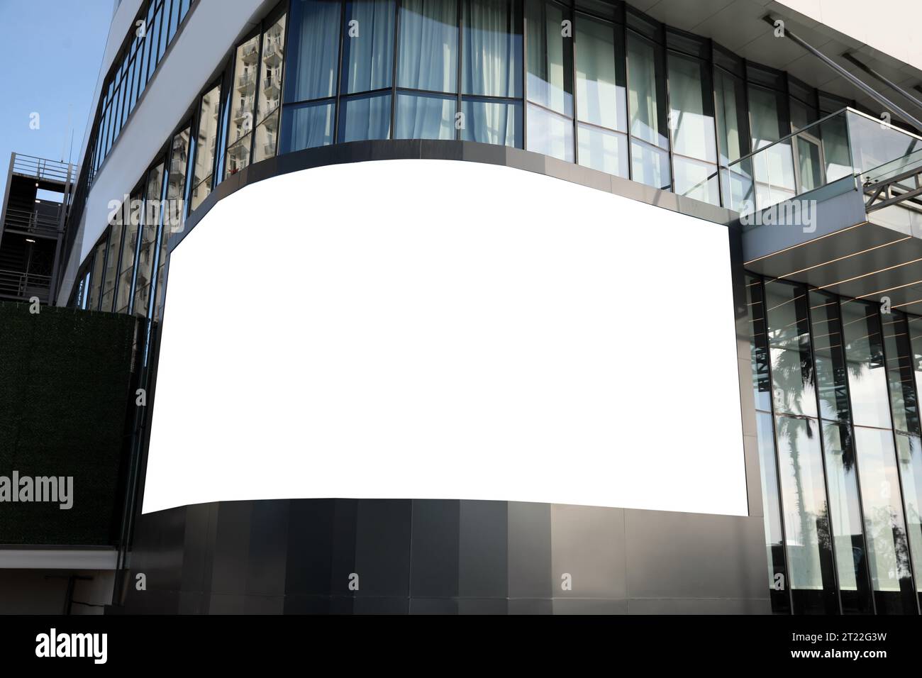 Digital billboard building hi-res stock photography and images - Alamy