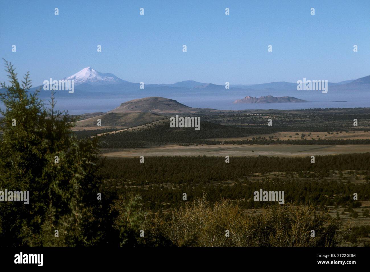 Expansive view of the Tule Lake basin at the Tule Lake National ...