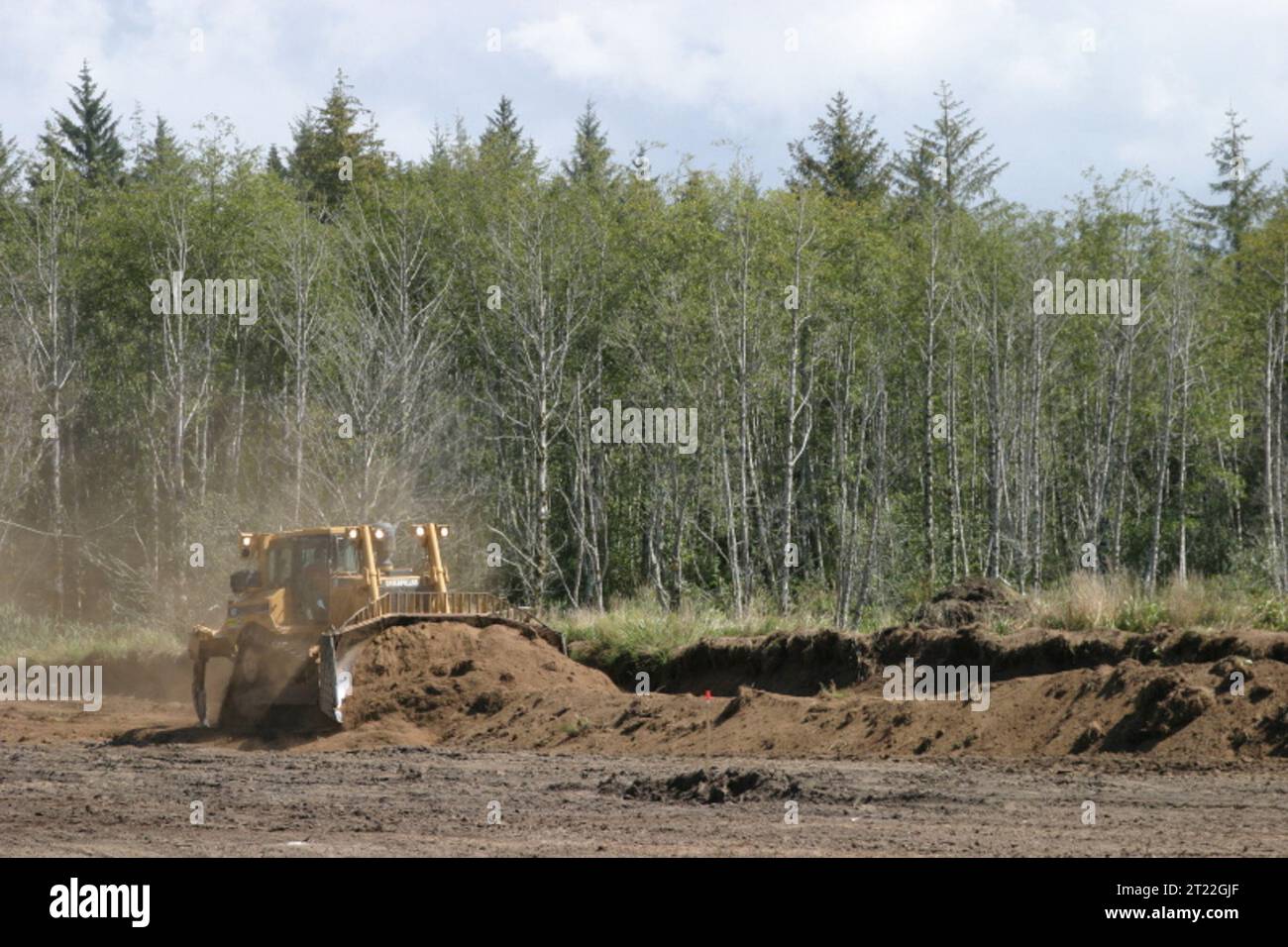Ducks Unlimited subcontractor Knife River's D8 bulldozer cutting down ...